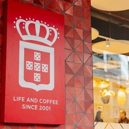 From 1 Coffee Shop To 400 Stores: How Vida E Caffè Built An African ...